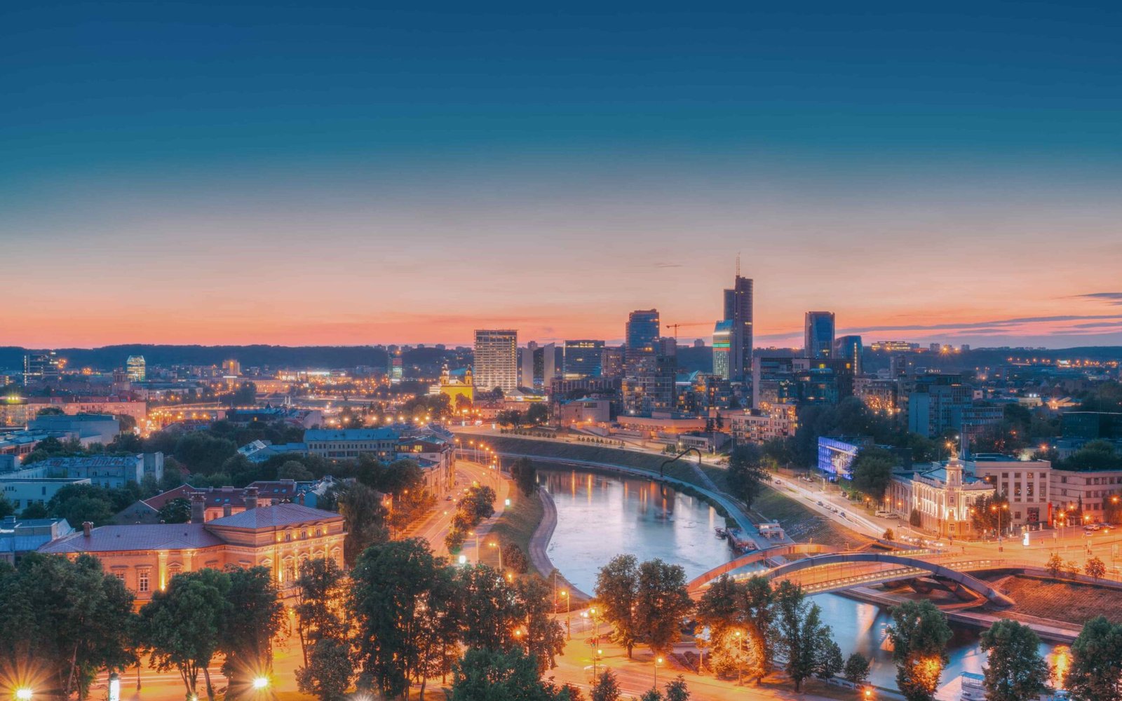 Vilnius Old Town: A Guide to Exploring Lithuania's Historic Capital ...